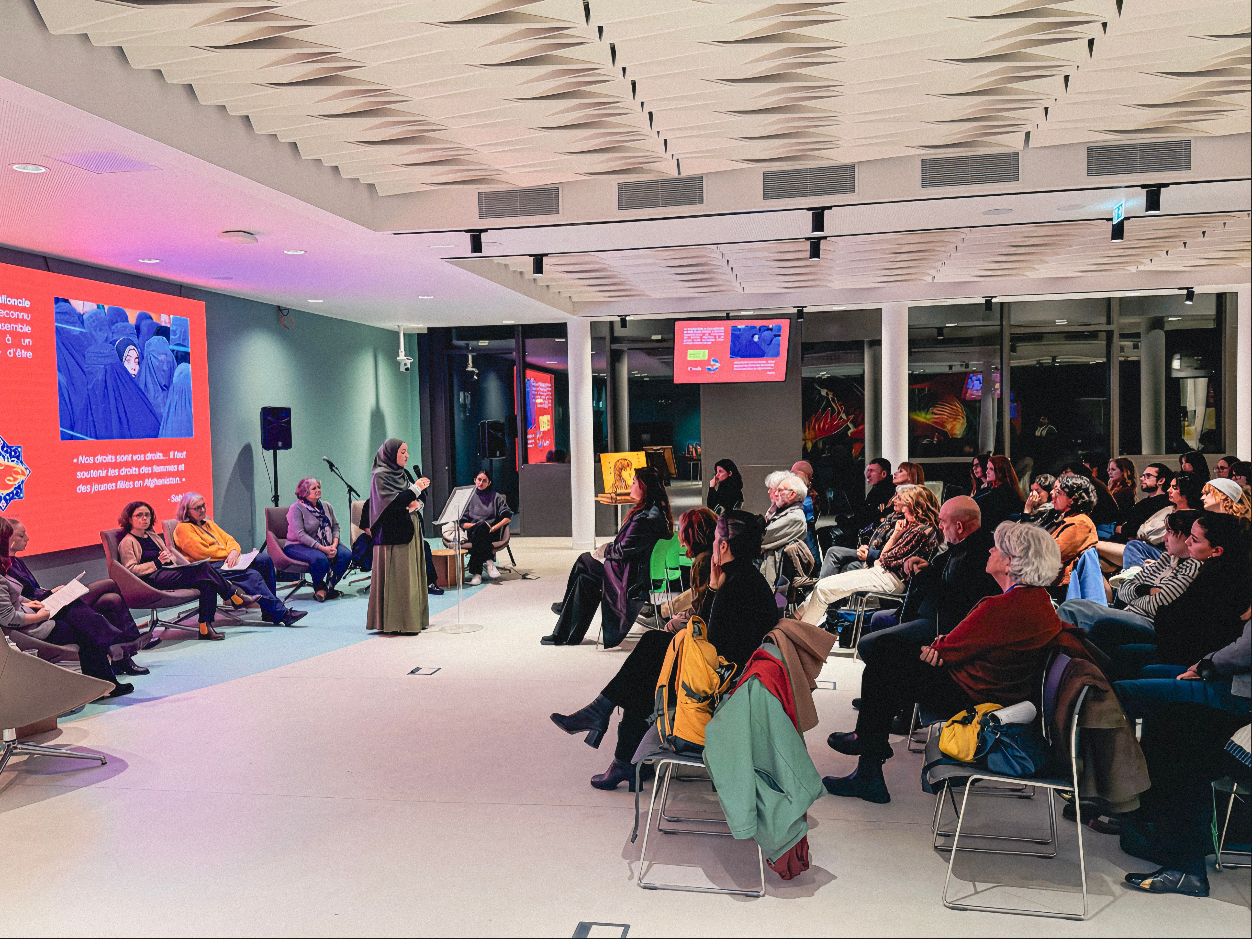 Table ronde Afghanistan : femmes, exil et résistance à 3A Paris