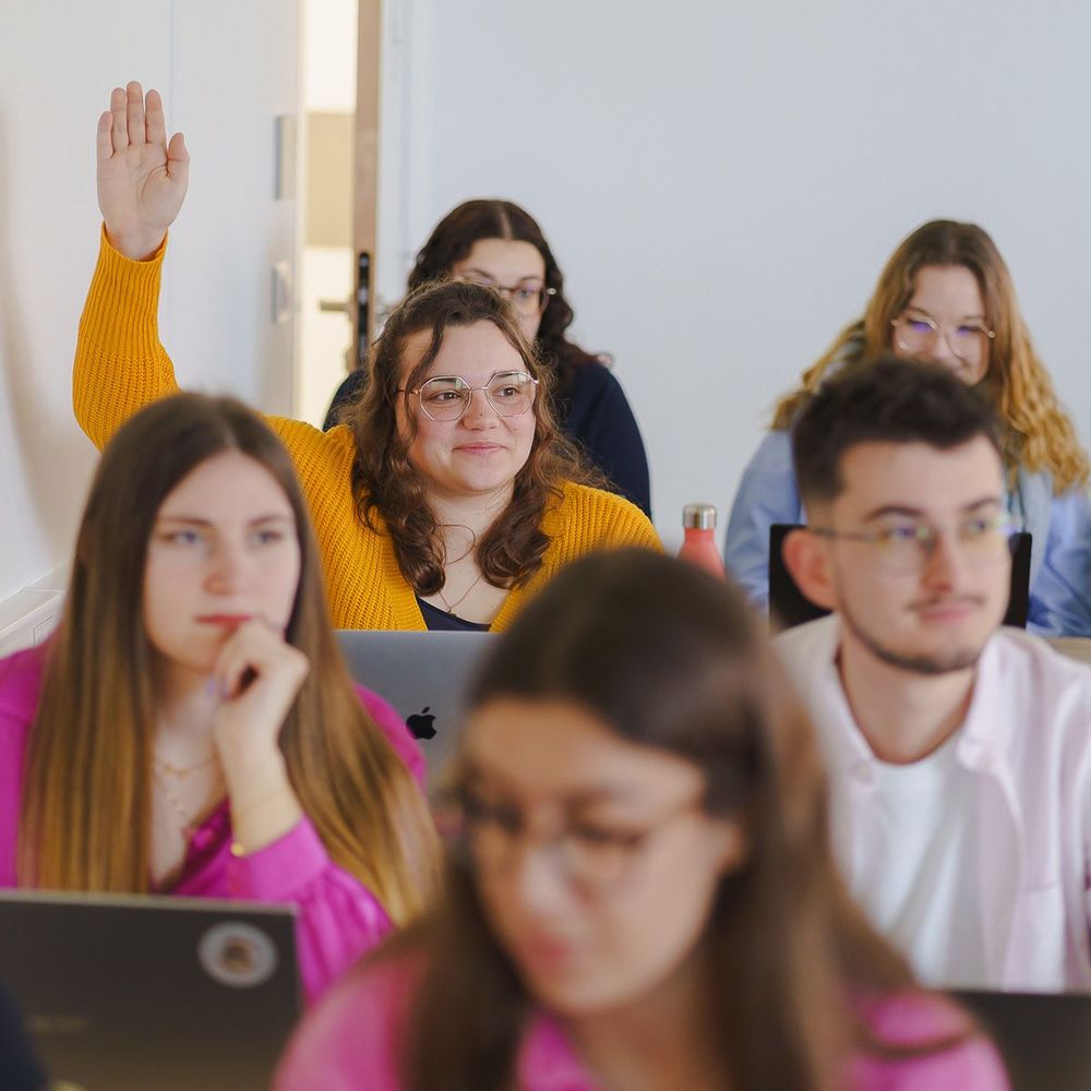 École | SUP'DE COM